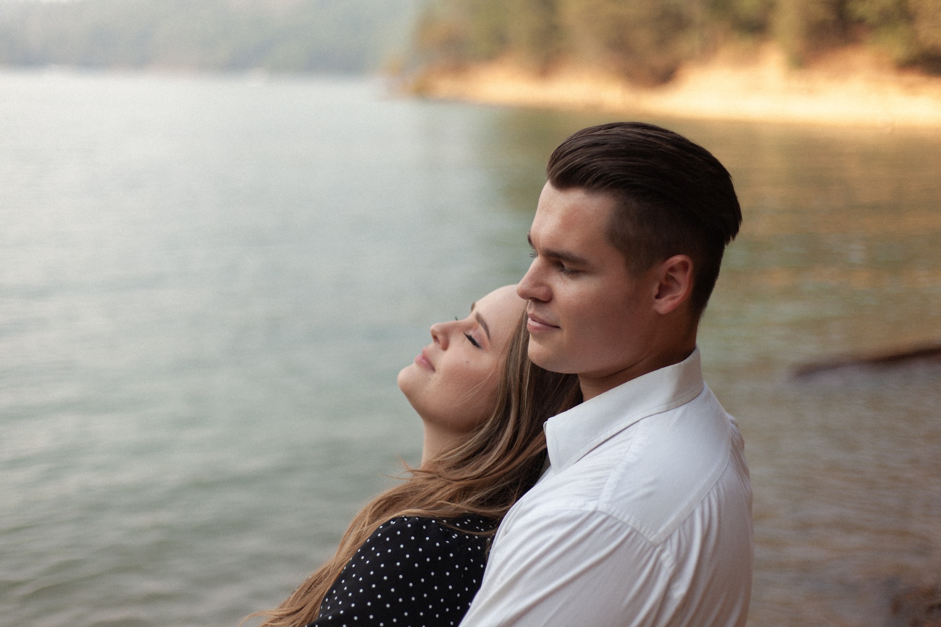 Фраза любимой женщины, из-за которой мужчина привязывается к ней еще ...