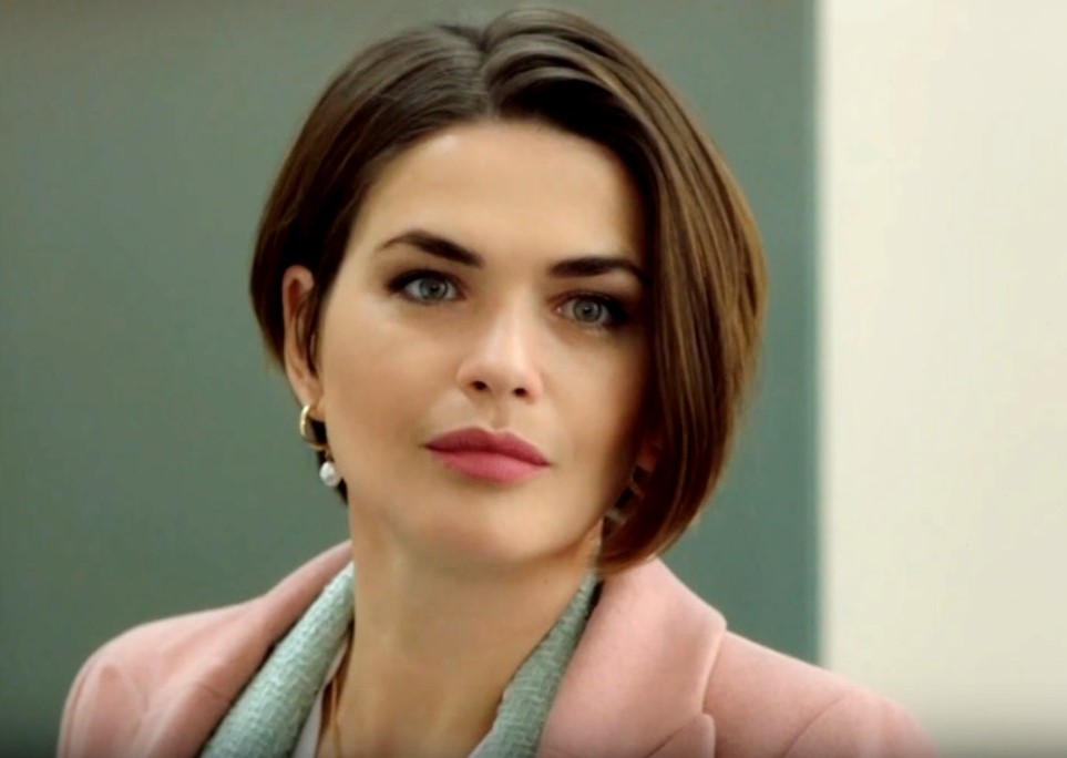 38-летняя Юлия Галкина. Как выглядела в молодости и как удалось сбросить до стройной леди | Femmie