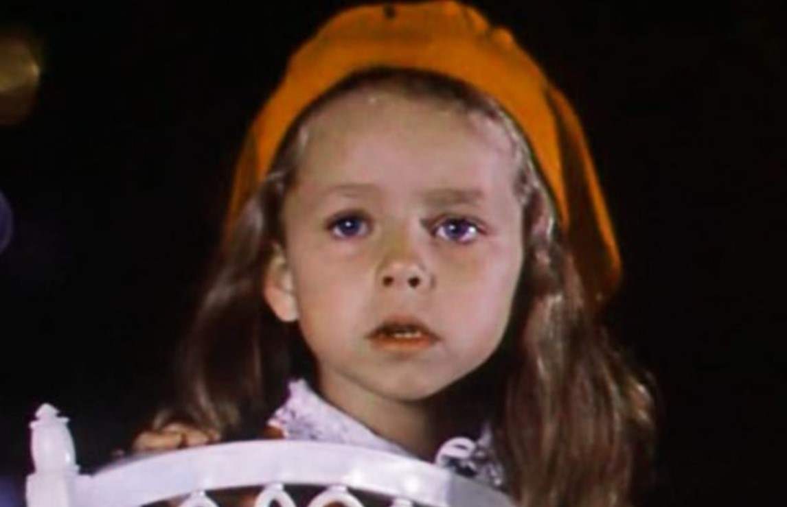 В детстве их носили на руках, а когда выросли — стали не нужны. Судьбы ...